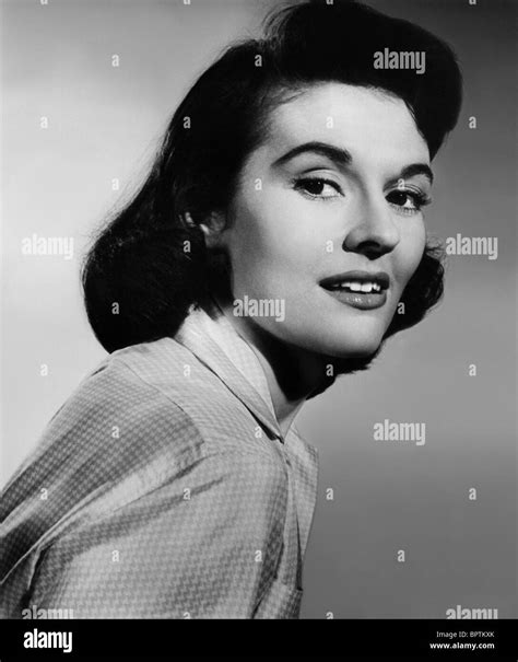 Actress Diane Foster 60 Photos Moonagedaydreamfilm