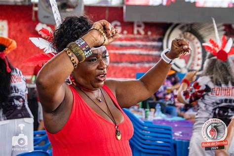 Festa Do Samba E Da Mulher Na 124ª Feijoada Do Cacique De Ramos G R Cacique De Ramos
