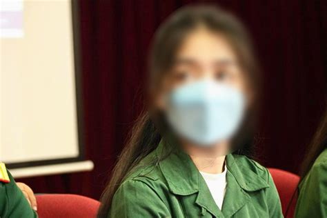 Ng I Quay Clip N Sinh Huflit La H T L N Ti Ng