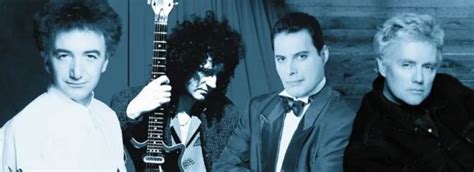 Queen Fat Bottomed Girls Single Version Lyrics Az Lyricsaz
