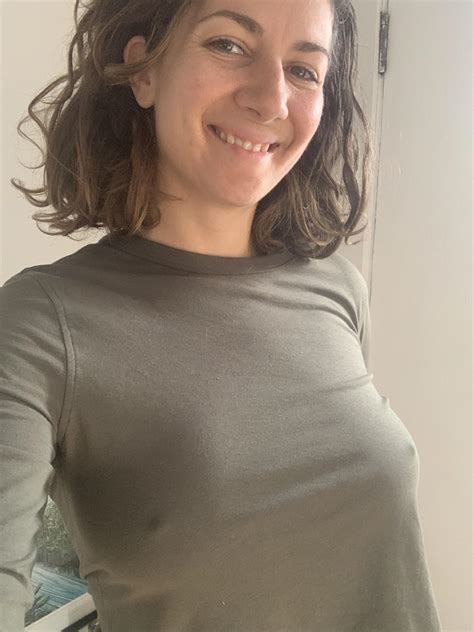 No Bra No Makeup 🏼 Rbraless