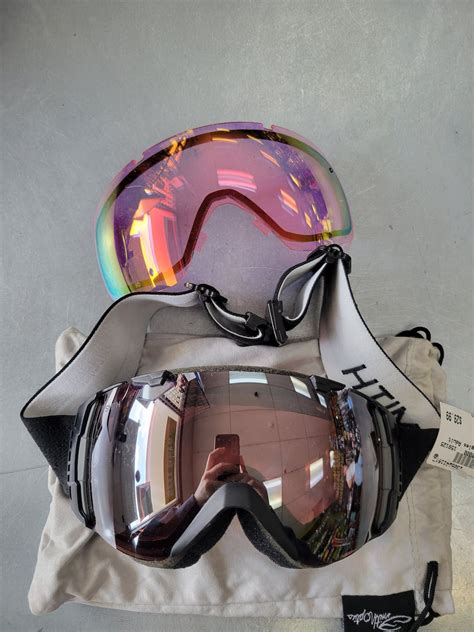 Used Smith Ski Goggles Sidelineswap