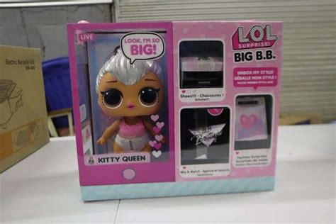Lol Surprise Big Bb Kitty Queen Doll With Accessories Matthews
