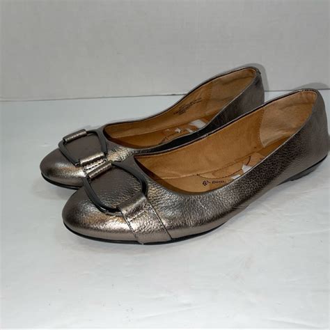 Sofft Shoes Sofft Womens Leather Slip On Flats Silver Toned Size