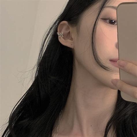 Pin On People Earings Piercings Cute Ear Piercings Ear Piercings