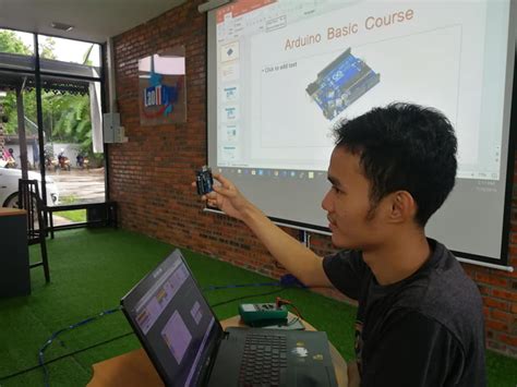 ກິດຈະກຳ ສອນ ພື້ນຖານ Arduino Basic Lao It Dev Co Ltd