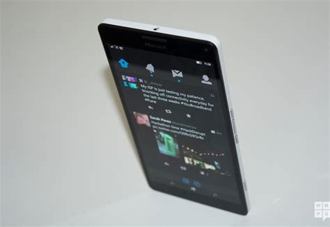 UWP Twitter App Updated For Windows Devices