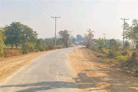 ကျောက်ဆည်မြို့နယ်တွင် ကုန်စည်စီးဆင်းမှုကောင်းမွန်စေရေး တံစိုး အနောက်သာဂရ လမ်းပိုင်း ဝဲ ယာတွင် မ