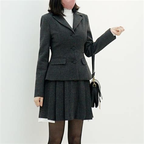 클래식 체크 쓰리버튼 정장자켓 여성 겨울 테일러드 싱글 재킷 오피스 하객룩 스타일라떼 클래식 체크 쓰리버튼 정장자켓 여성 겨울 테일러드 싱글 재킷 오피스 하객룩 스타일라떼