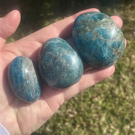 Blue Apatite Pebble Strengthen Soothe And Express Yourself The