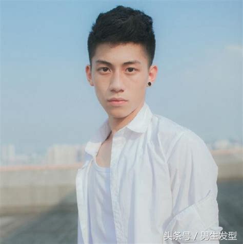男生无刘海发型有哪些（男生别剪刘海了，这4款发型没刘海也超帅！） 说明书网