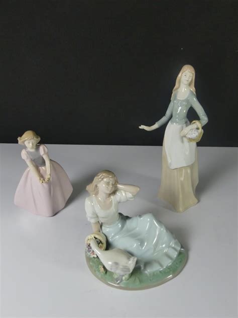 3 Vintage Nadal Porseleinen Beeldjes Spanje Kringwinkel