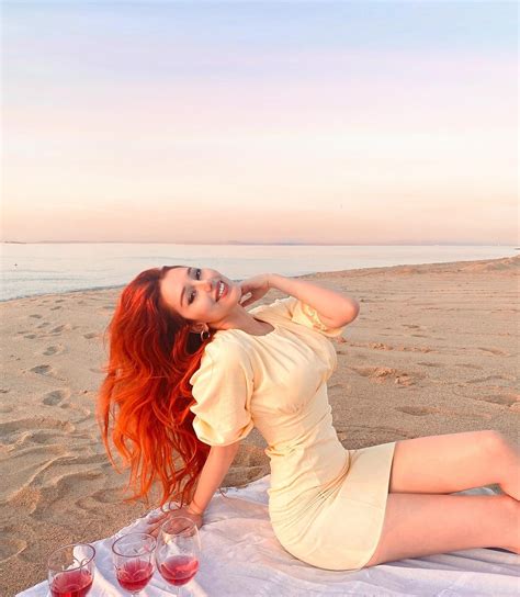 Épinglé Par Arabella Sur Redhead Cheveux Courts Mode Beauté Des