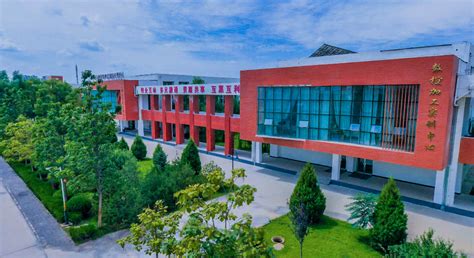 校园风光 宁夏工商职业技术大学