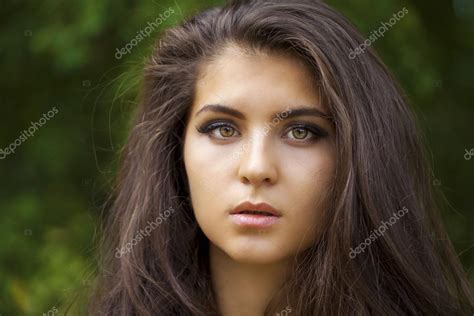 Трахнул молодую крупным планом