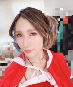 Julia Boin Bio Age Career Net Worth Height Education Babefriend