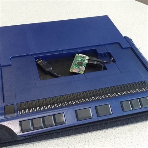 Not All Raspberry Pi Laptops Have Qwerty Keyboards And Screens Hackaday