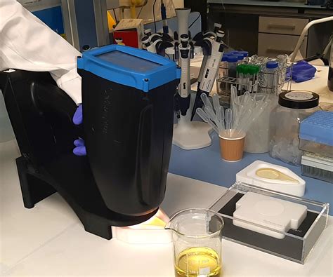 Handheld Nir Analyzer Visum Palm™ Iris Technology