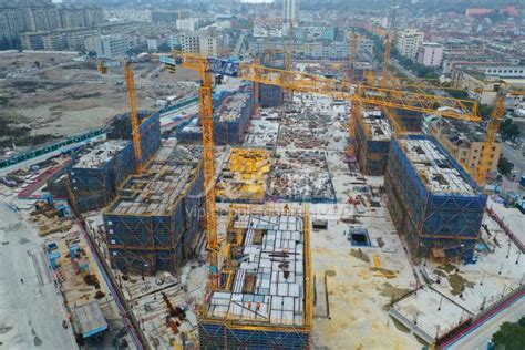 浙江玉环未来社区安置房项目建设忙 人民图片网