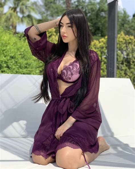 Brazilian Nyvi Estephan 21 Pic