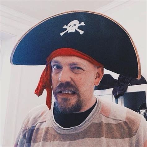 Ive Drawn A Map On This Cracker Which Polly Will Hold For Safe Keepin Imgur