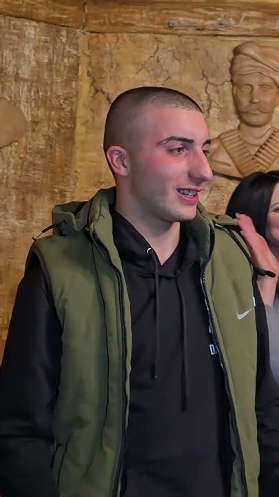 Ընտանիքի անակնկալը Youtube