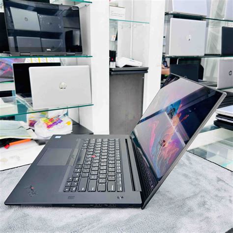 Lenovo Thinkpad P1 Gen2 I9 9880h 32 Gb Ddr4 512 Gb Ssd Nvidia Quadro T2000 4gb Graphics 15 6