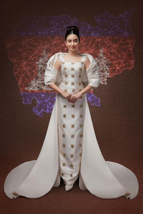 ស្រស់ស្អាតណាស់ពេល ព្រះនាង តូច ជេន ណា គ្រងរ៉ូបមួយនេះ Khmerload Cambodia Latest News