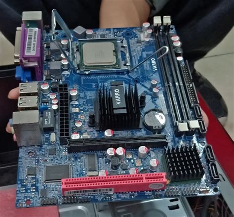 Komponen Dan Kabel Yang Ada Di Dalam CPU