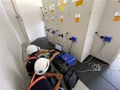 Continuous Partial Discharge Monitoring For 6 6kv Gis Ht Panel Siemens Nxplusc Few Days More