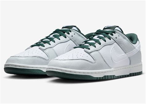 Nike Sb Dunk Low Photon Dust Vintage Green White Hf2874 001 Nike Dunk