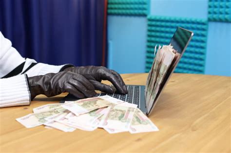 58 летний житель Саранска нашел мошенника через «Авито — Столица С