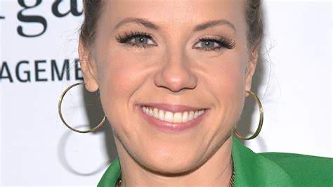 Jodie Sweetin Seemingly Sides With Jojo Siwa Against Candace Cameron Bure