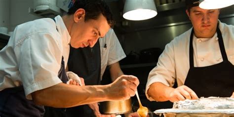 요리를 사랑하는 사람들의 공통적인 특징 8가지