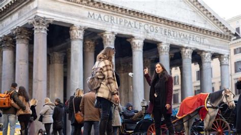 Trevi Fountain New Access Rules Every Visitor Should Know Italian Art Ventures Private Tours