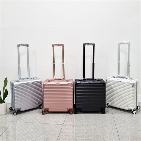 빌리브나인 미니 메탈프레임 18인치캐리어 기내용 승무원 노트북 캐리어 온채널