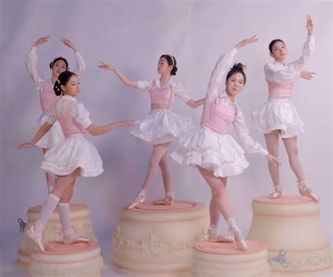 잡담 레드벨벳 무대의상 중에서 제일 취향인 드레스 골라봐 인스티즈instiz Kpop예능 카테고리