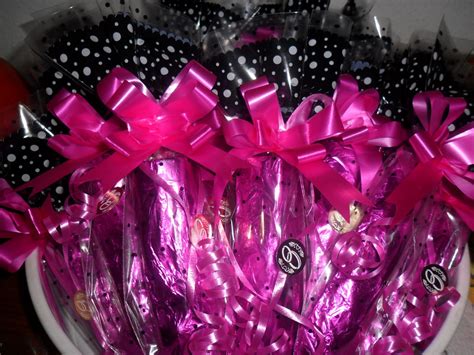 Mabel Doces Salgados P Nis De Chocolate Encomenda Despedida De Solteiro