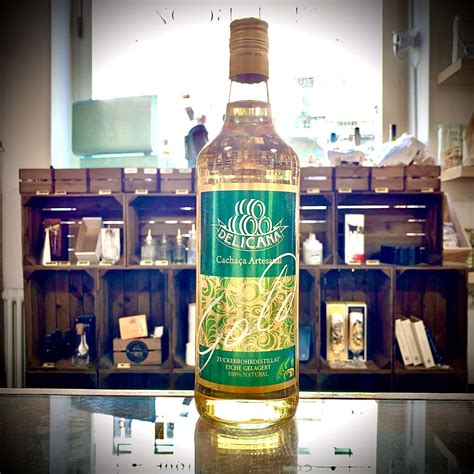 Delicana Gold Cachaca 38% 0,1l | Belle Booze Cocktail Boutique