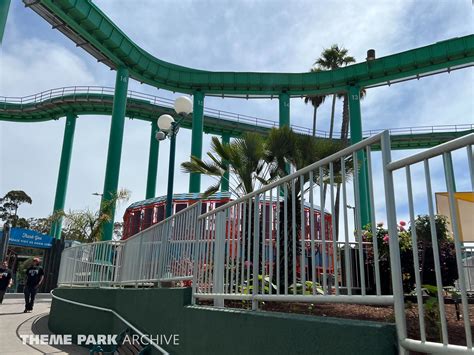 Cyclone At Santa Cruz Beach Boardwalk Theme Park Archive