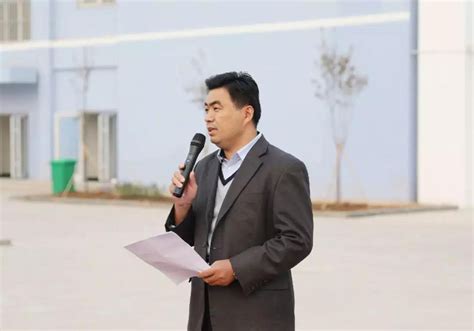 班级今日我管理 书写成长新篇章——弘文“今日班长”启动大会成功举办 新闻活动 邯郸市弘文中学