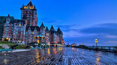 Old Quebec City Wallpaper