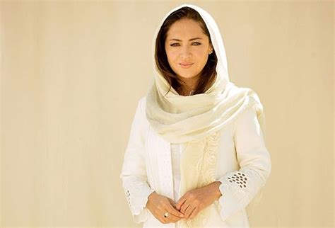 گل‌مردگی‌های نیکی از سینما تا عکاسی سومین نمایشگاه‌ عکس‌های کریمی برپا