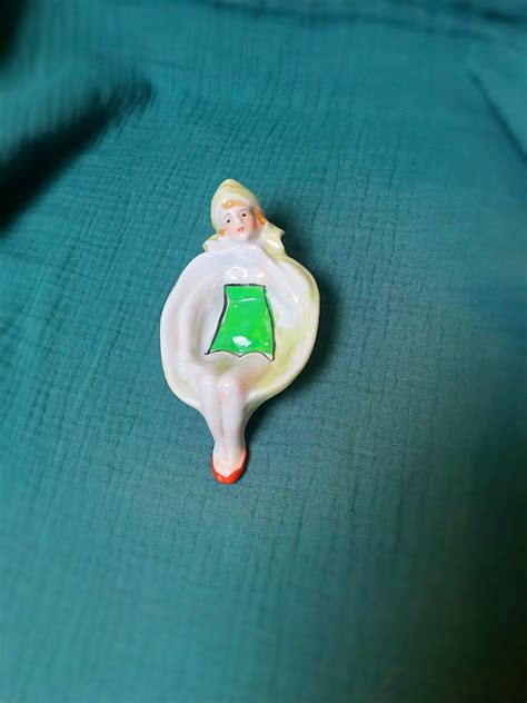 Vintage 1950s Risqué Cheesecake Pinup Woman In Green Gem
