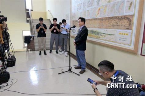 覆议案蓝绿动员 赖士葆呛国民党输人不输阵