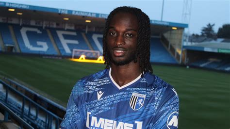 Gillingham Make Antwi Signing Kent Sports News