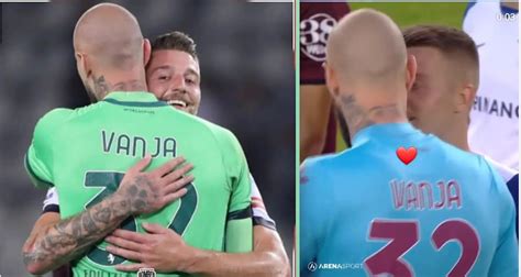 Vanja A Sergej Bravo A Non Fare Gol Lo Show Dei Milinkovic