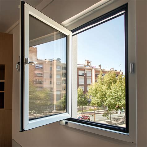 Ventanas Oscilobatientes De Pvc Euroventyc