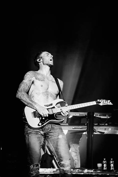 ТОП 10 самых сексуальных рок торсов