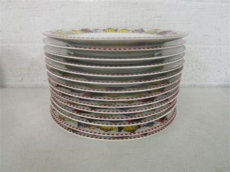 52 Pcs Of Sakura Afternoon Tea Dinnerware Oberman Auctions